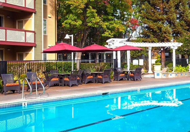 Saybrook Pointe Apartment Homes